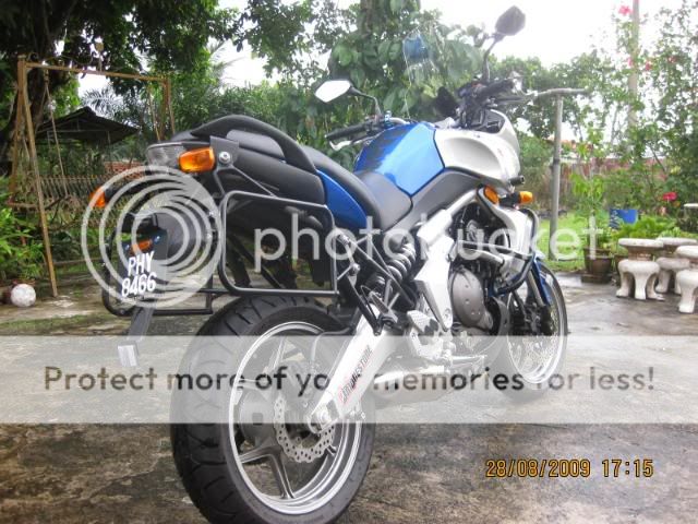 Yellow Beam of Light | Kawasaki Versys Forum