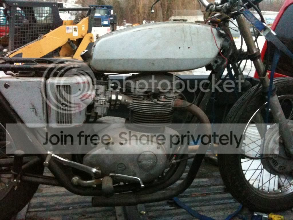 72 BSA lightning help | Cafe Racer Forum