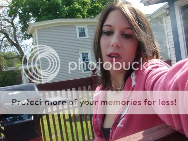 Exhales - Kitty Lynn Smoking Fetish - Now smoking 5 packs a day!