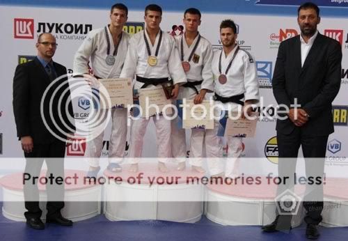 Oradenii Daniel Matei si Adrian Merge, medalii de aur si bronz la Cupa ...